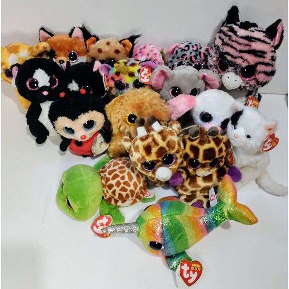 Funko | Toys | Ty Beanie Boo Livvy Noodles Flora Bugsy Safari Tasha ...